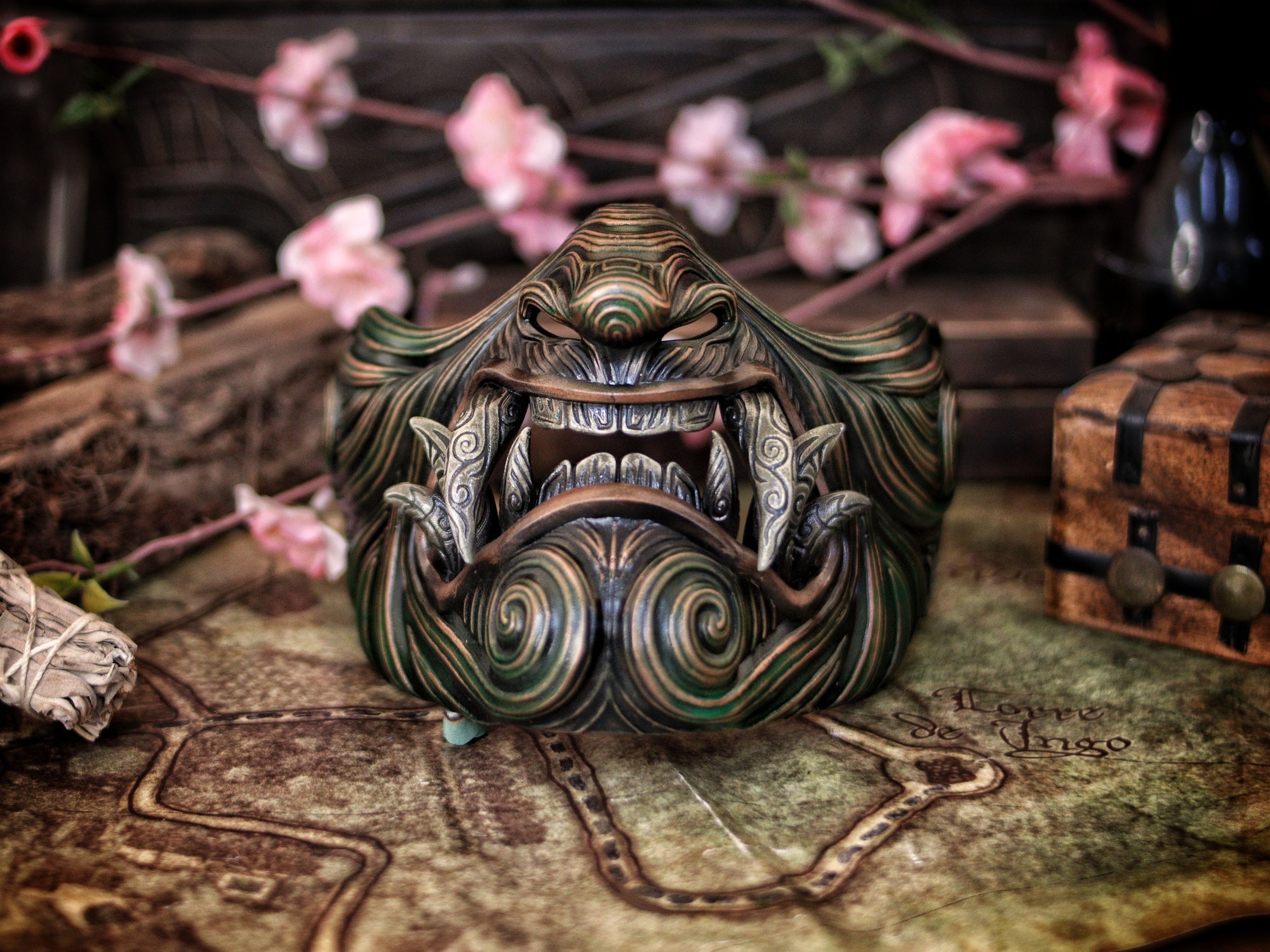 Mempo – Outcast Props