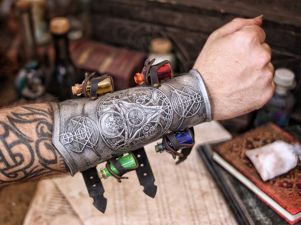 Alchemist bracer with Magic Triangle – Outcast Props