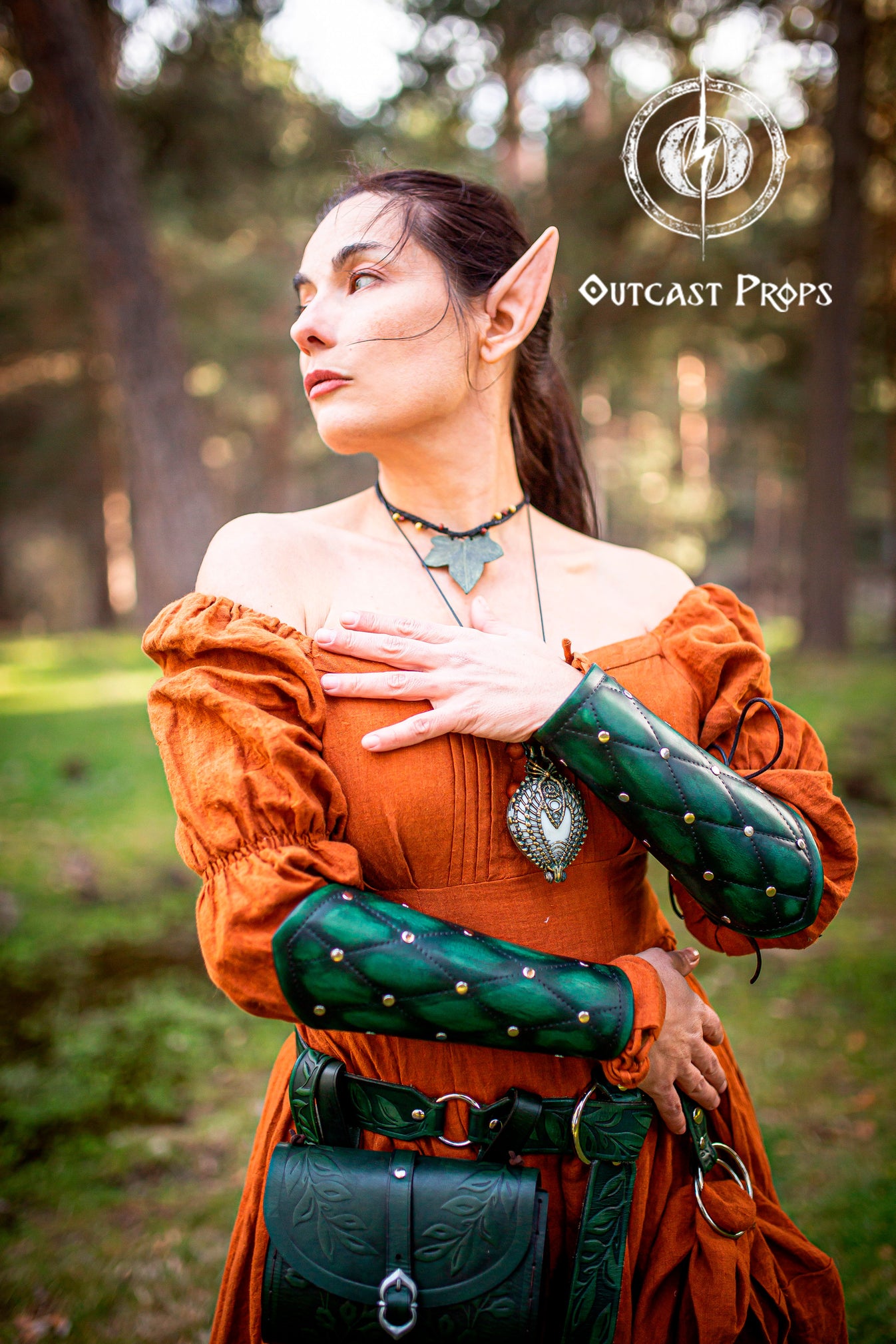 Floral Medieval Leather Hip Bag – Outcast Props