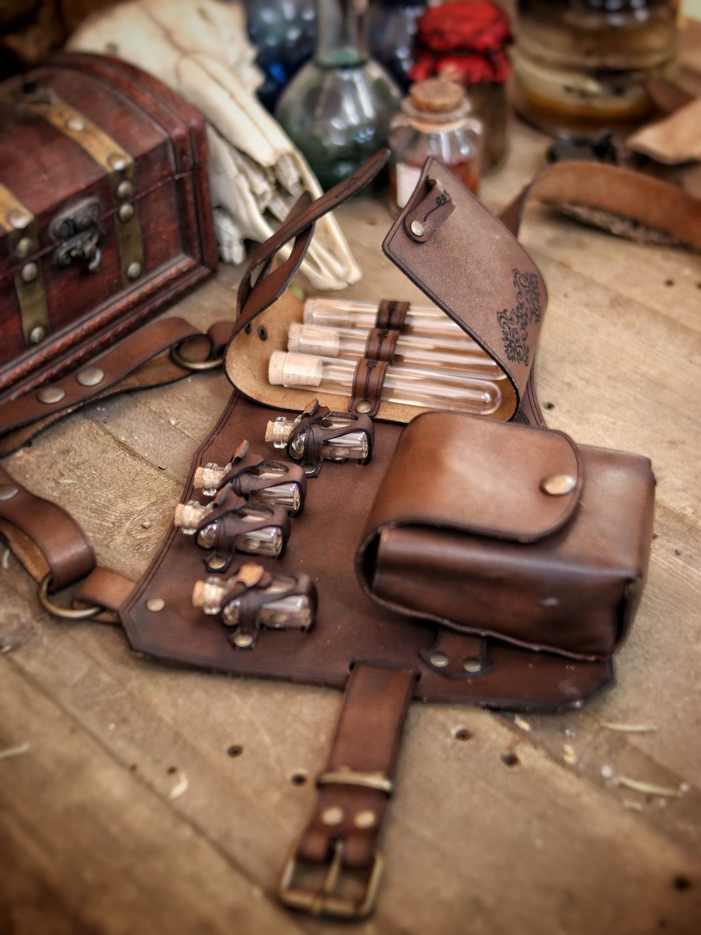 Rogue leg harness set – Outcast Props